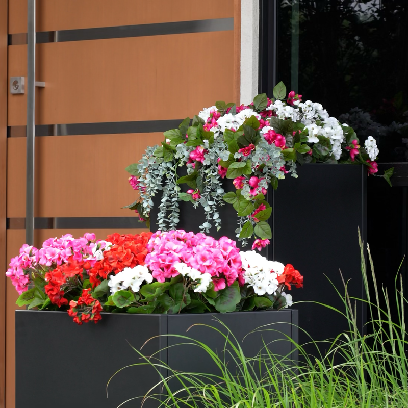 Fully Custom Planters | HIDEAWAY USA